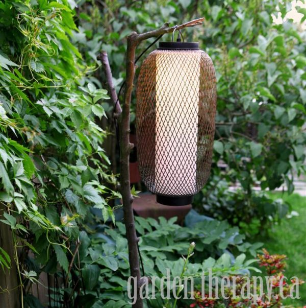 DIY Outdoor Lamp - Garden Therapy