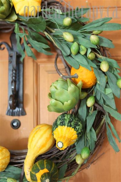 Fall Gourd Wreath - Garden Therapy