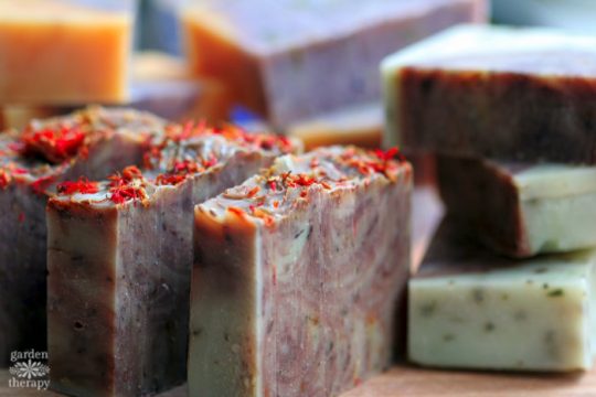 GARDEN Art DIY: Cold Process All-Natural Handmade Soap