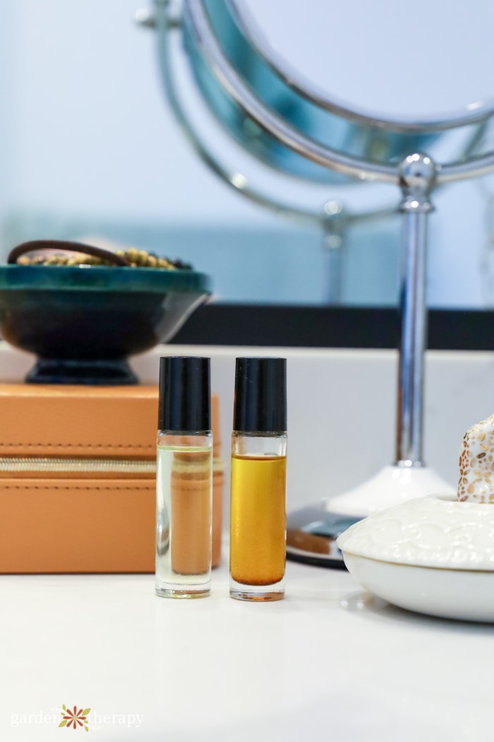 Make Your Own Natural Perfume Blend—Romantic and Fresh Recipes ...