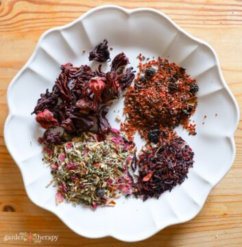 The Art of Tea Blending: Herbal Tea Blends Tips and Recipes - Garden ...
