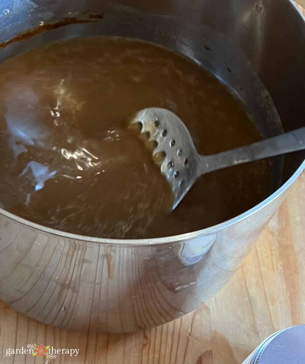 Eco-Printing: How to Hammer Flowers Onto Fabric - Garden Therapy